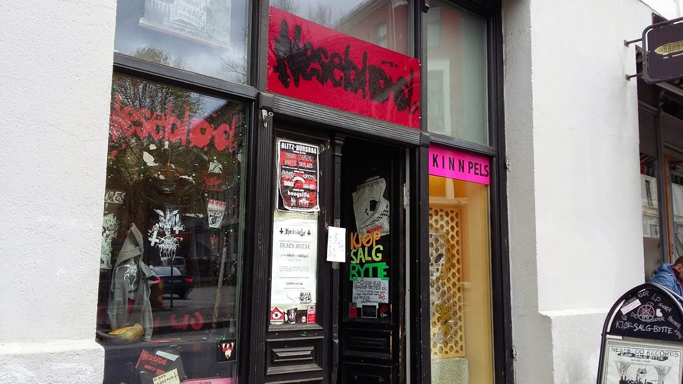 Incendio en Neseblod Records: Pérdida Potencial de Material Histórico ...